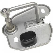 Upper Bonnet Lock Original VW Group – N Auto Express